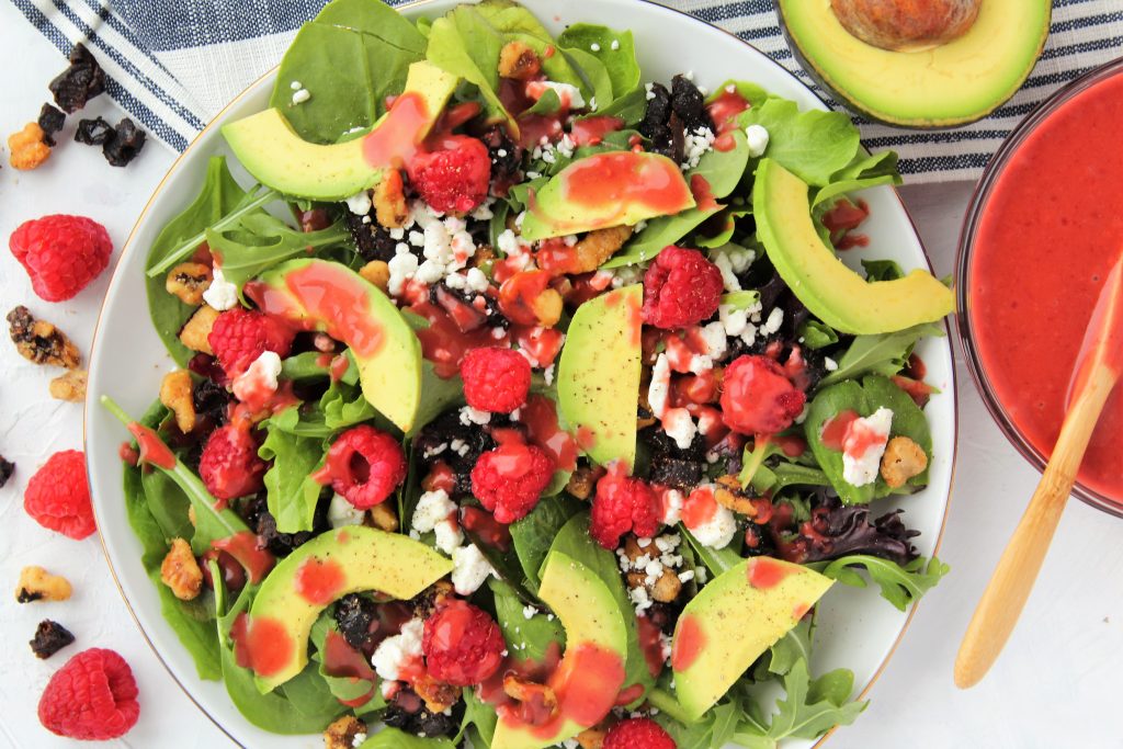 Raspberry Walnut Avocado Salad with Raspberry Vinaigrette - Ways to my ...