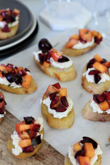 Stone Fruit Crostini - Ways to my Heart
